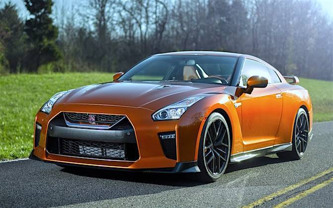 Así es el renovado Nissan GT-R 2017, ahora con 570 CV