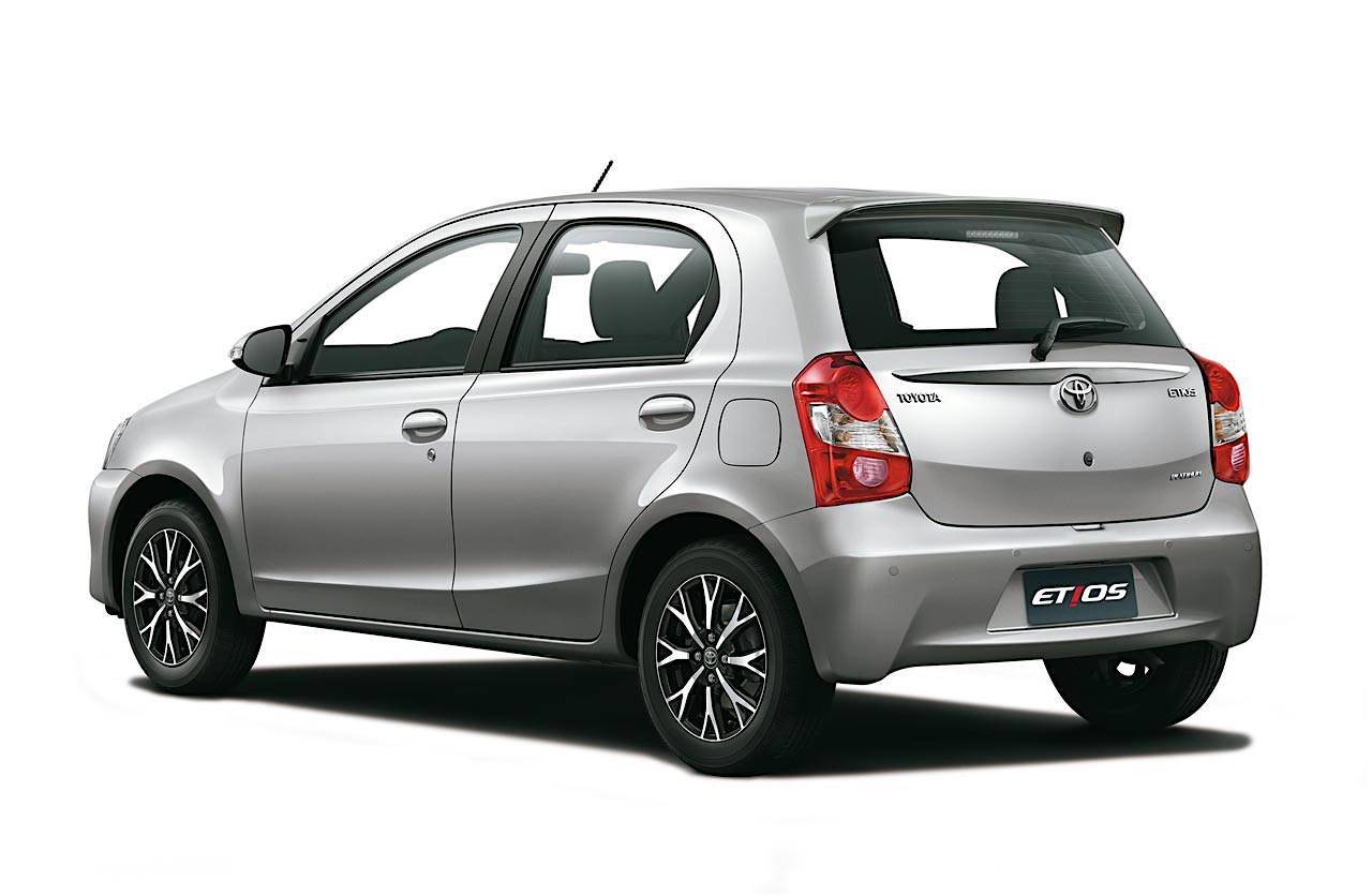 El nuevo Toyota Etios Platinum llega al mercado argentino