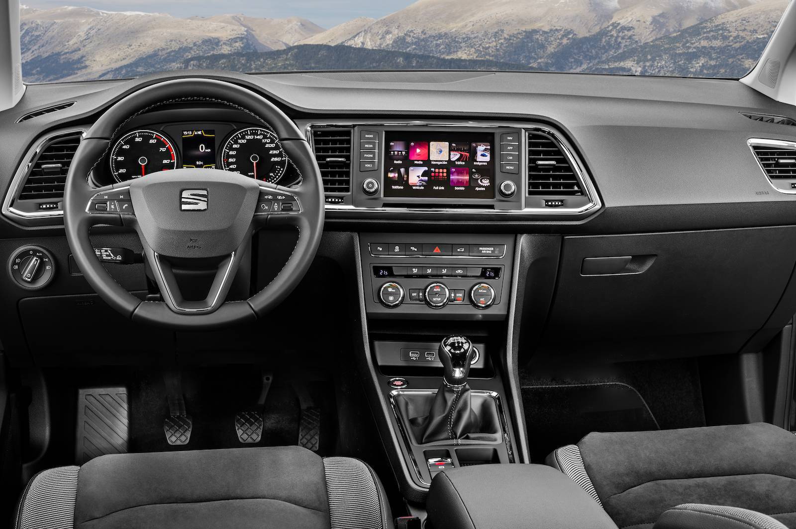 SEAT Ateca en Perú: Precios, equipamiento y versiones