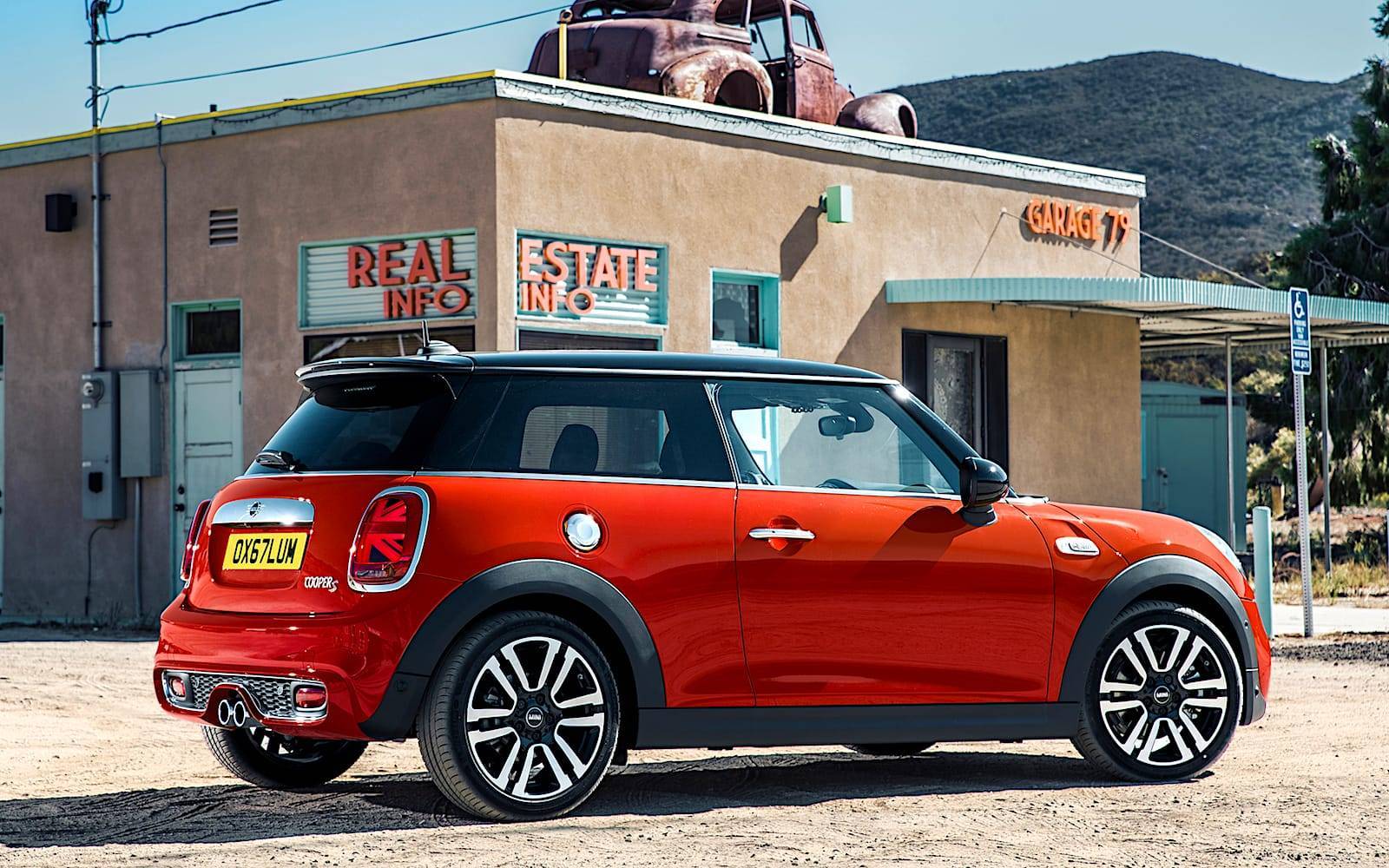 Los MINI hatch y cabrio 2018 se ponen al día