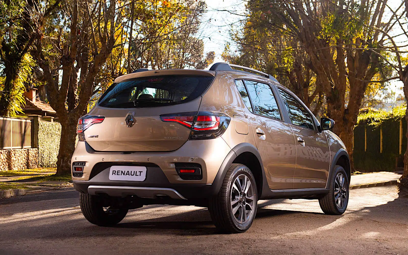 Así son los renovados Renault Logan y Sandero 2020