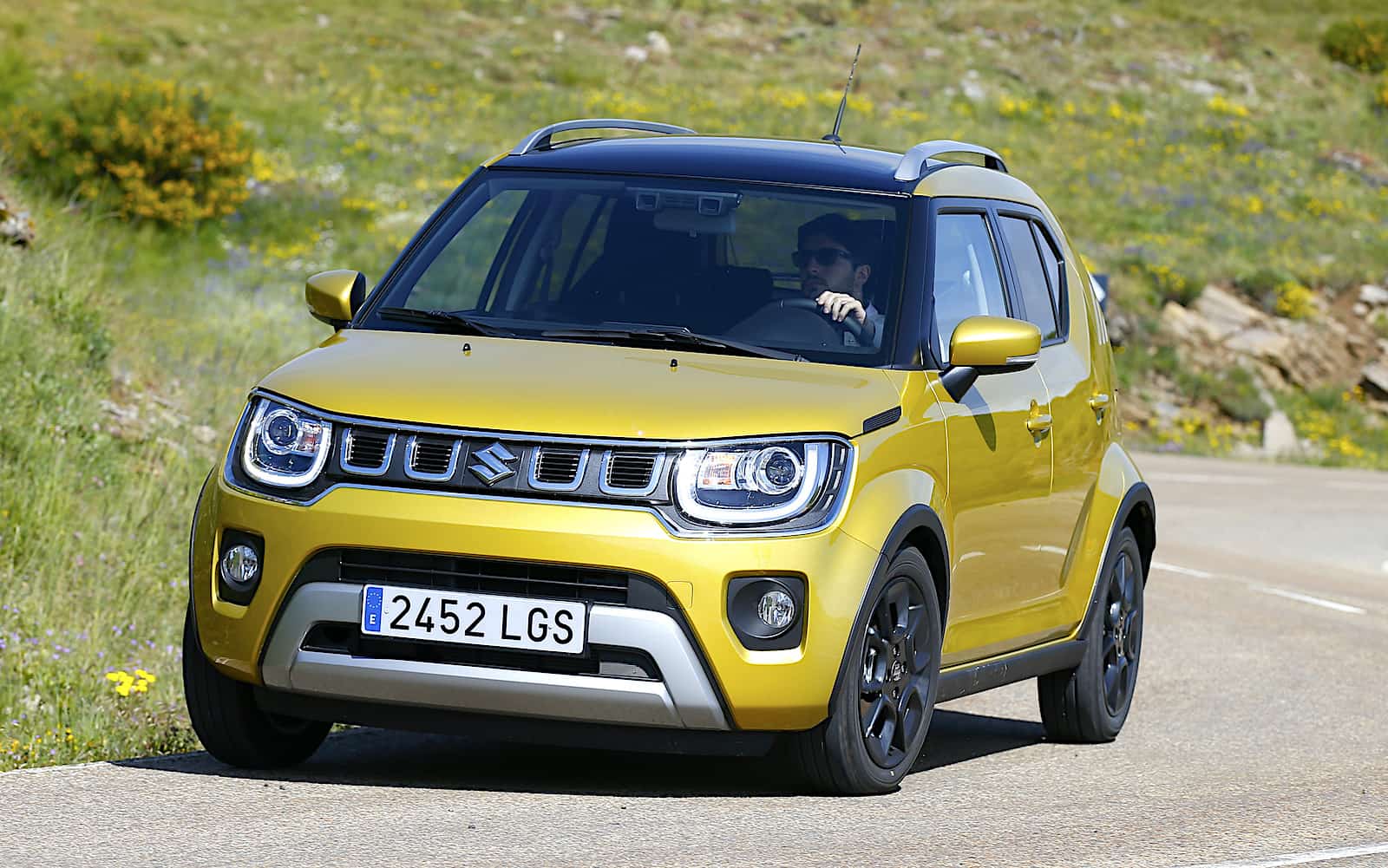 100 imágenes para conocer al renovado Suzuki Ignis 2020 a fondo